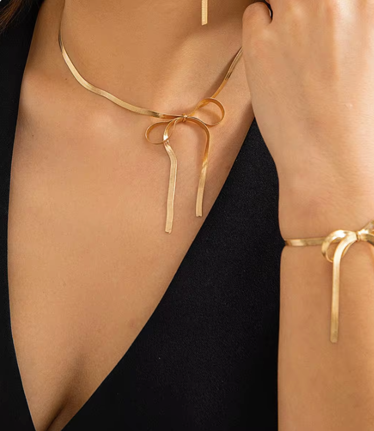 Ribbon Bow Snake Chain