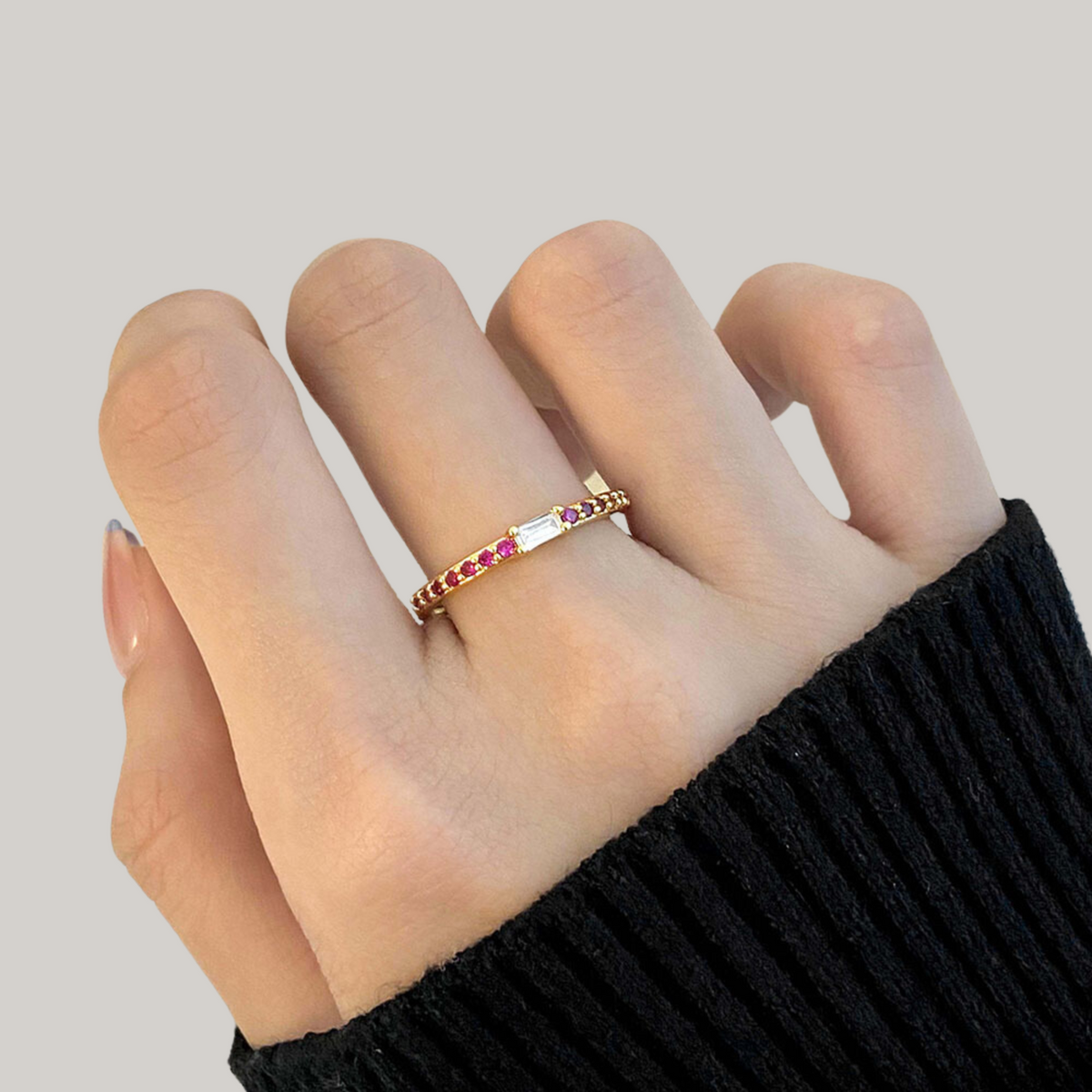 Mia Ring